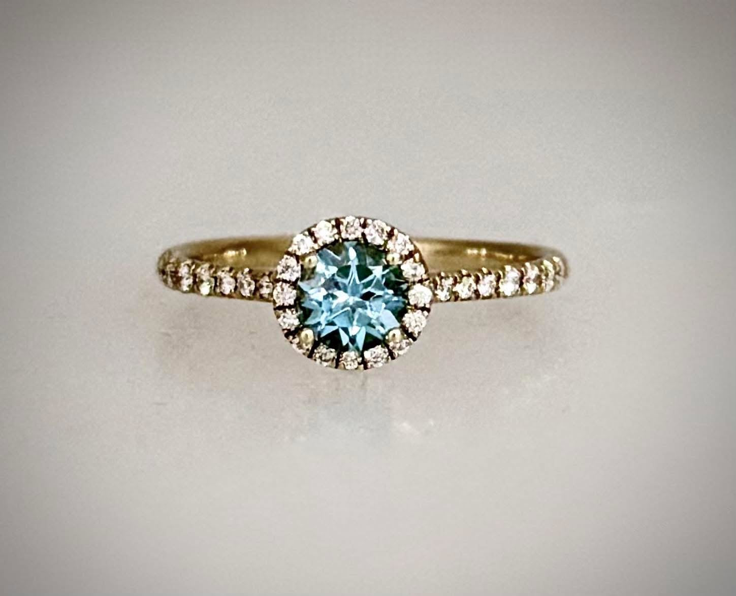 Round Blue Topaz Ring – Baldwin Jewelers